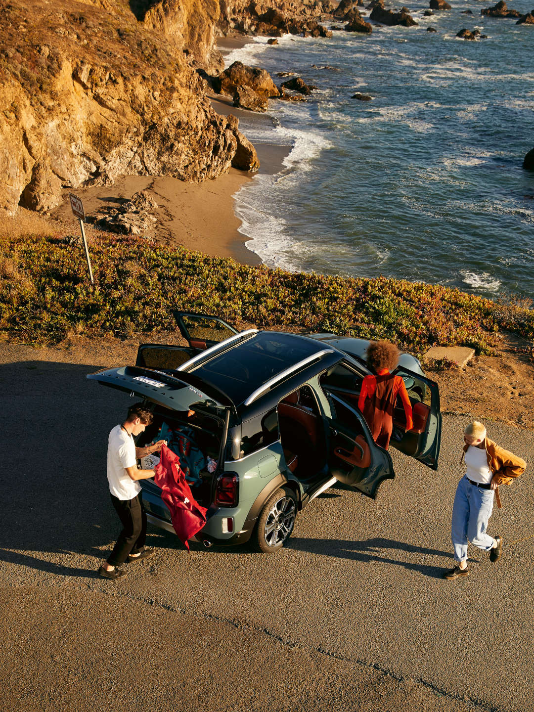 MINI CARIBBEAN OFFICIAL WEBSITE | New and used MINI cars