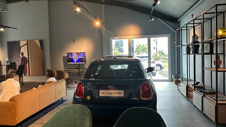 MINI CARIBBEAN OFFICIAL WEBSITE | New and used MINI cars